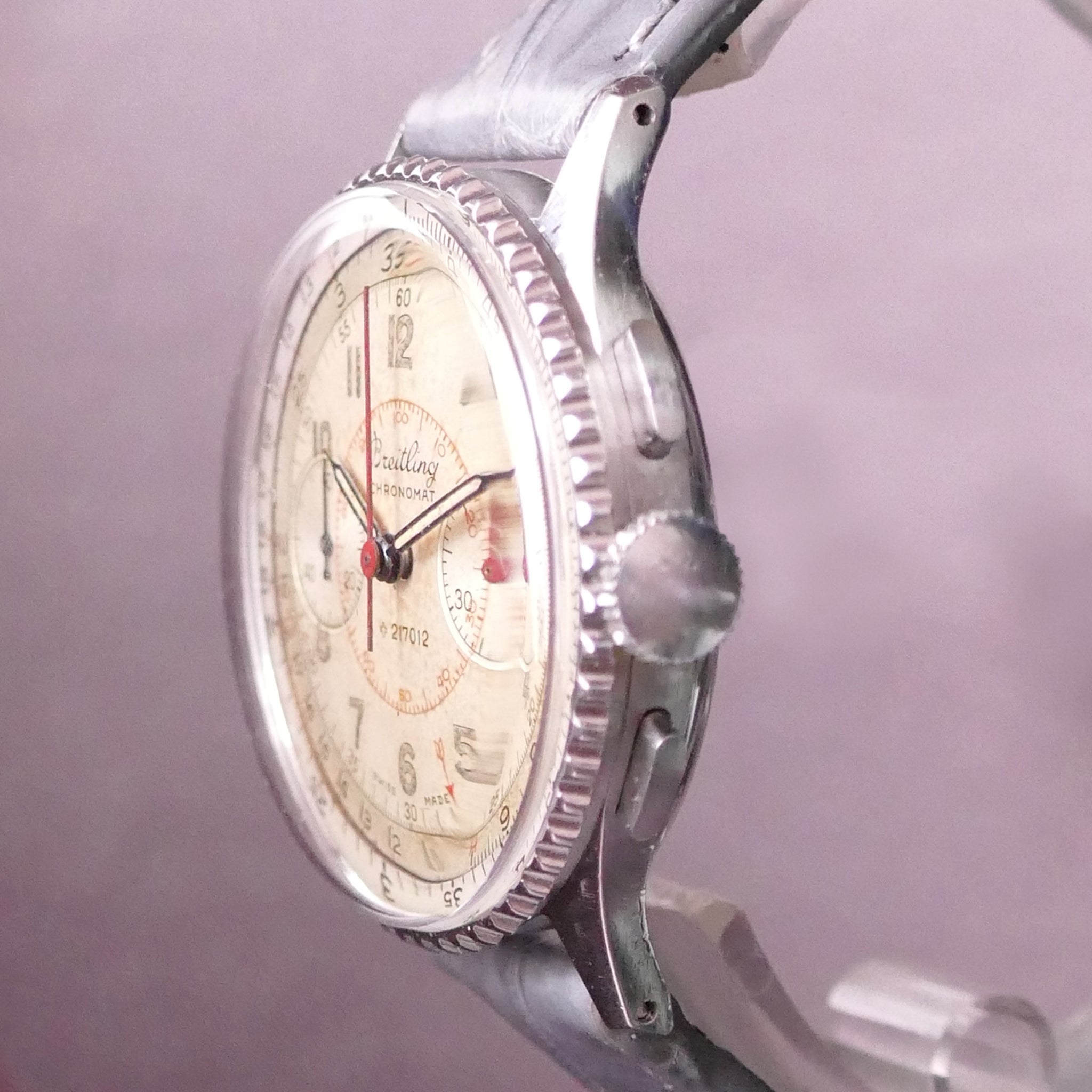 Breitling Chronomat 769 Stainless Steel Circa 1946 Chronograph Watch ...
